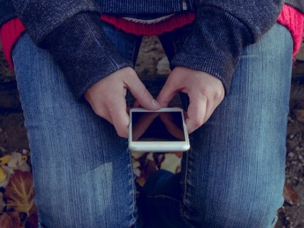 10 Fun Phone Text Games to Play with Friends or Lovers - Tech Junkie