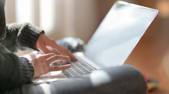 Files Keep Opening in Notepad? Here's How to Assign Files to the Right ...