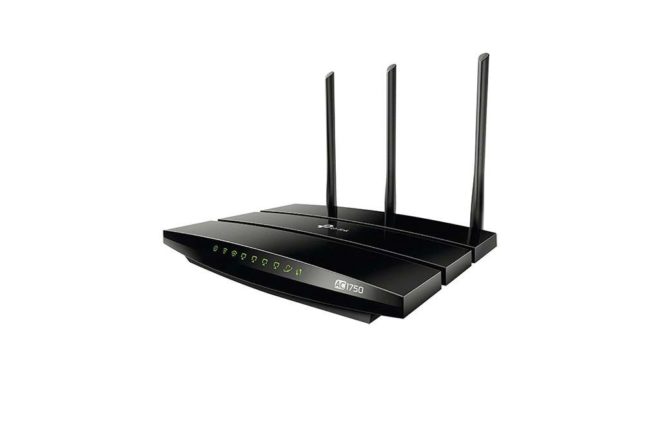 How to Hard Factory Reset the TP-Link AC1750 Router - Tech Junkie