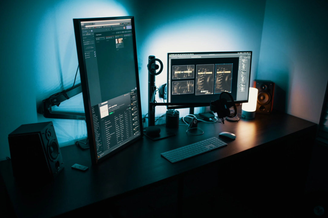 The Best Dual Monitor Stands in 2022 - Tech Junkie