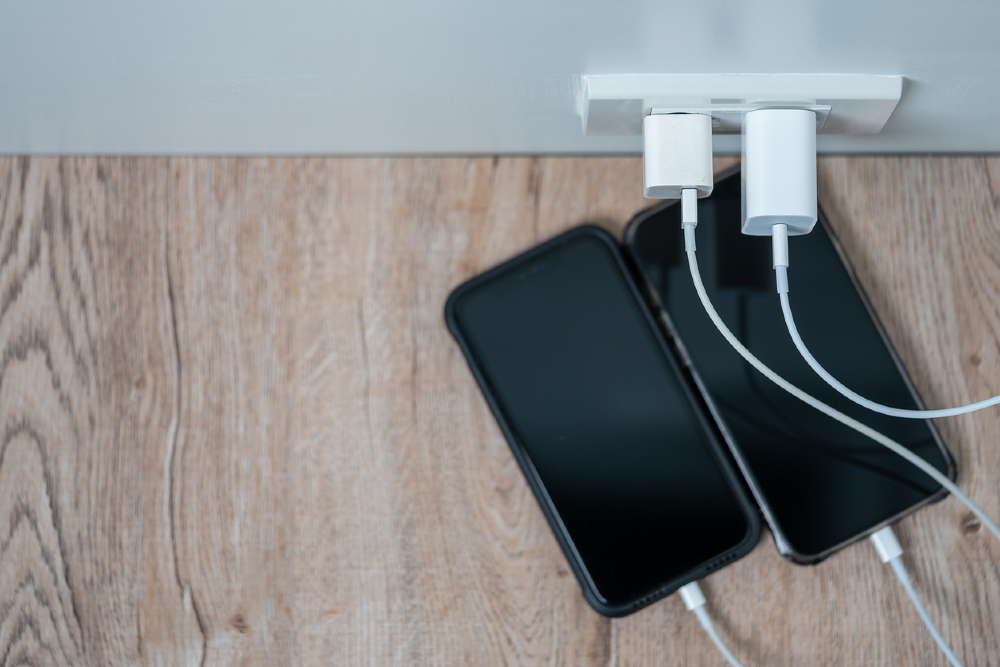 Our Favorite Charging Bricks in 2023 - Top Reviews by Tech Junkie