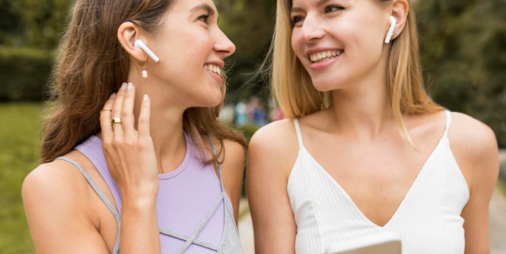How to Use AirPods to Spy on Others - Tech Junkie