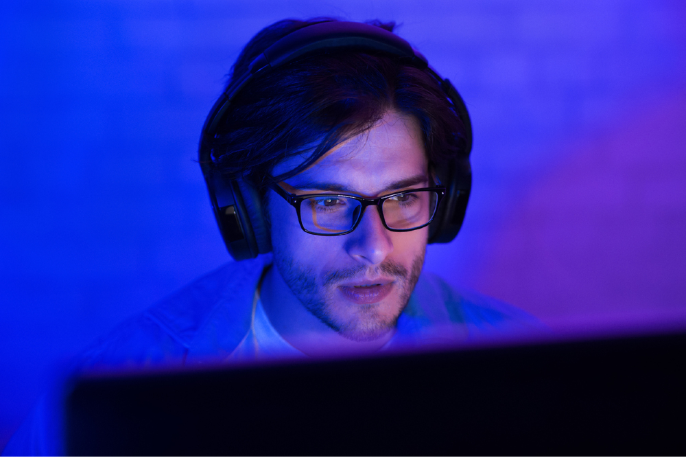 The Top Blue Light Filter Glasses for 2023 - Top Reviews by Tech Junkie