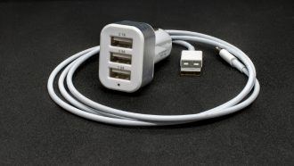 The Highest-Rated USB Splitters in 2023 - Top Reviews by Tech Junkie