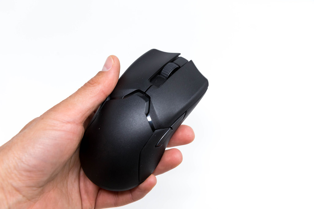 The Best Left-Handed Mouse for Gaming in 2022 - Tech Junkie