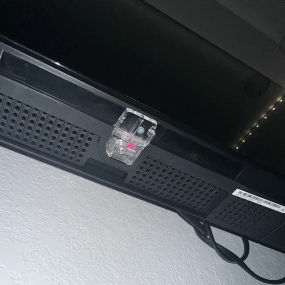 How to Turn On Roku TV Without Remote - Tech Junkie